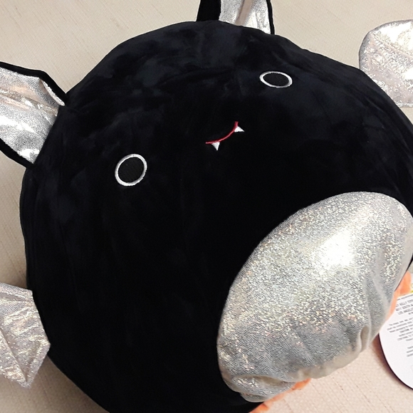 Squishmallows | Toys | Squishmallows Emily Bat Pumpkin Flipmallows ...